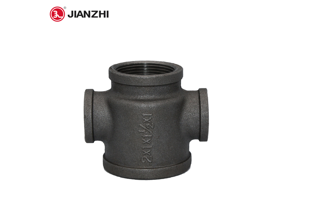 4 Way Galvanized Pipe Fittings and 4 Way Black Pipe Fittings